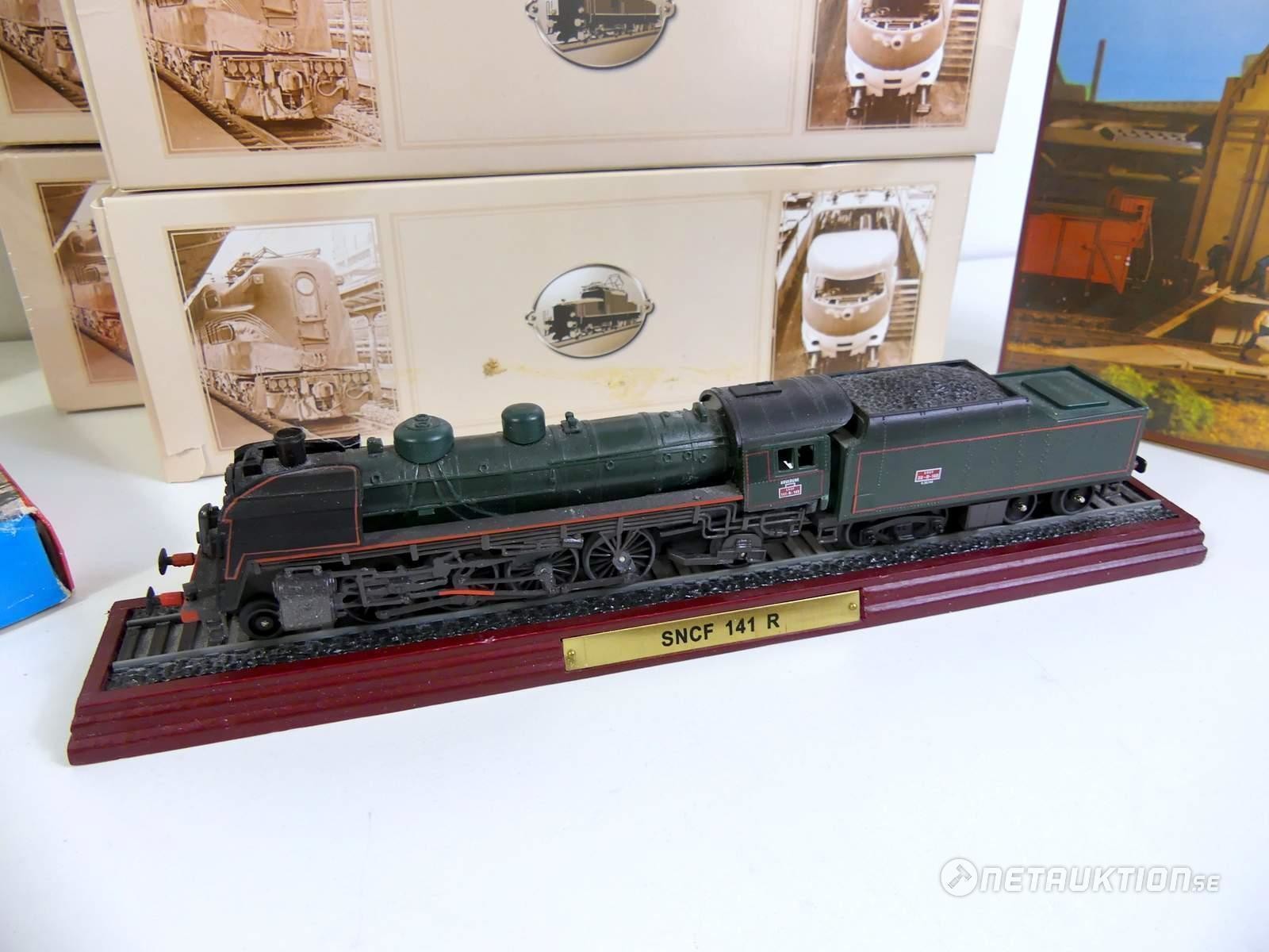 Netauktion - Tåg, hus och vagnar