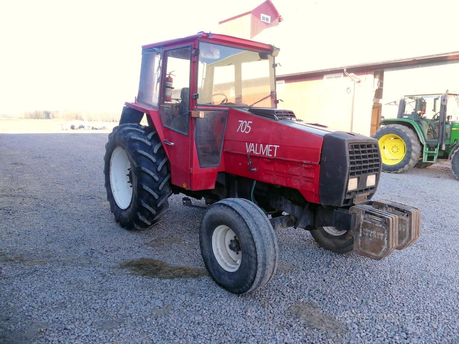 Netauktion - Valmet 705 -83 (LTT070)
