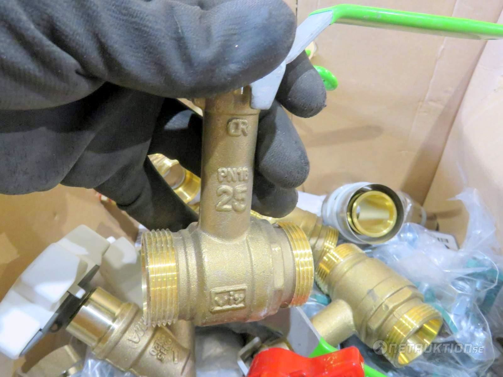 Netauktion - VVS-delar, mässing