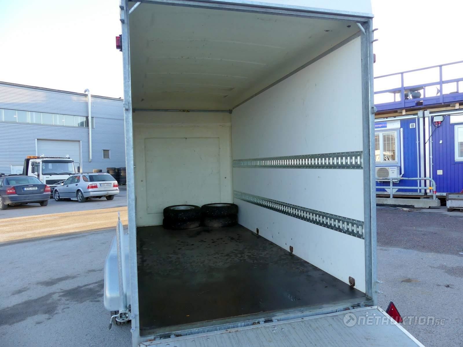 Netauktion - Skåpsläp, Thule -13 (OBB989)