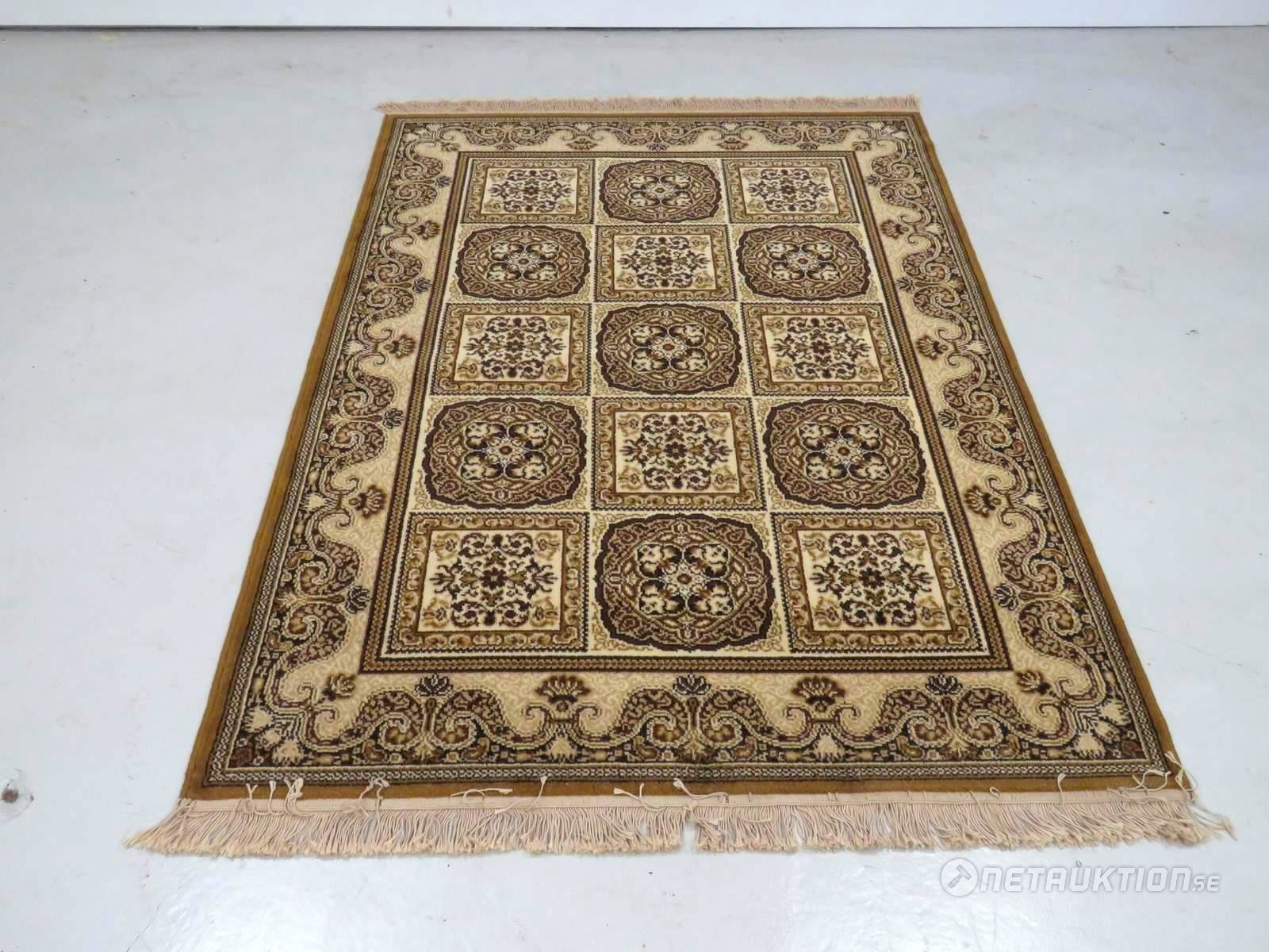 Netauktion - Matta, ca 200x140 (ny)