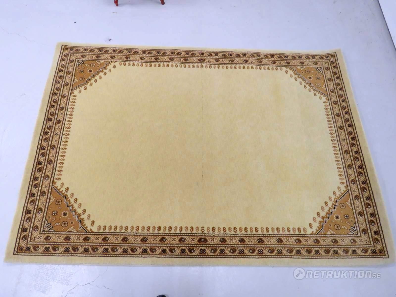 Netauktion - Matta, ca 240x170 (ny)