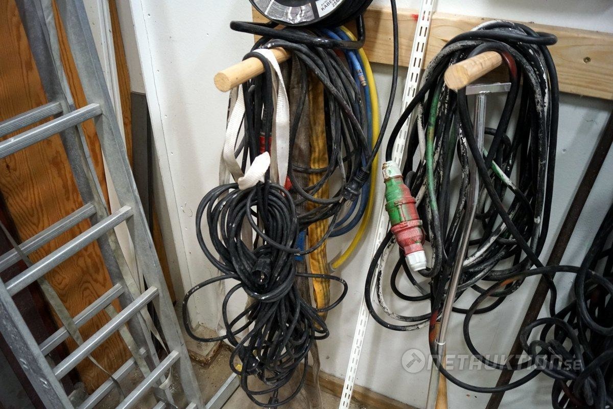 Netauktion - Kablage och elcentral