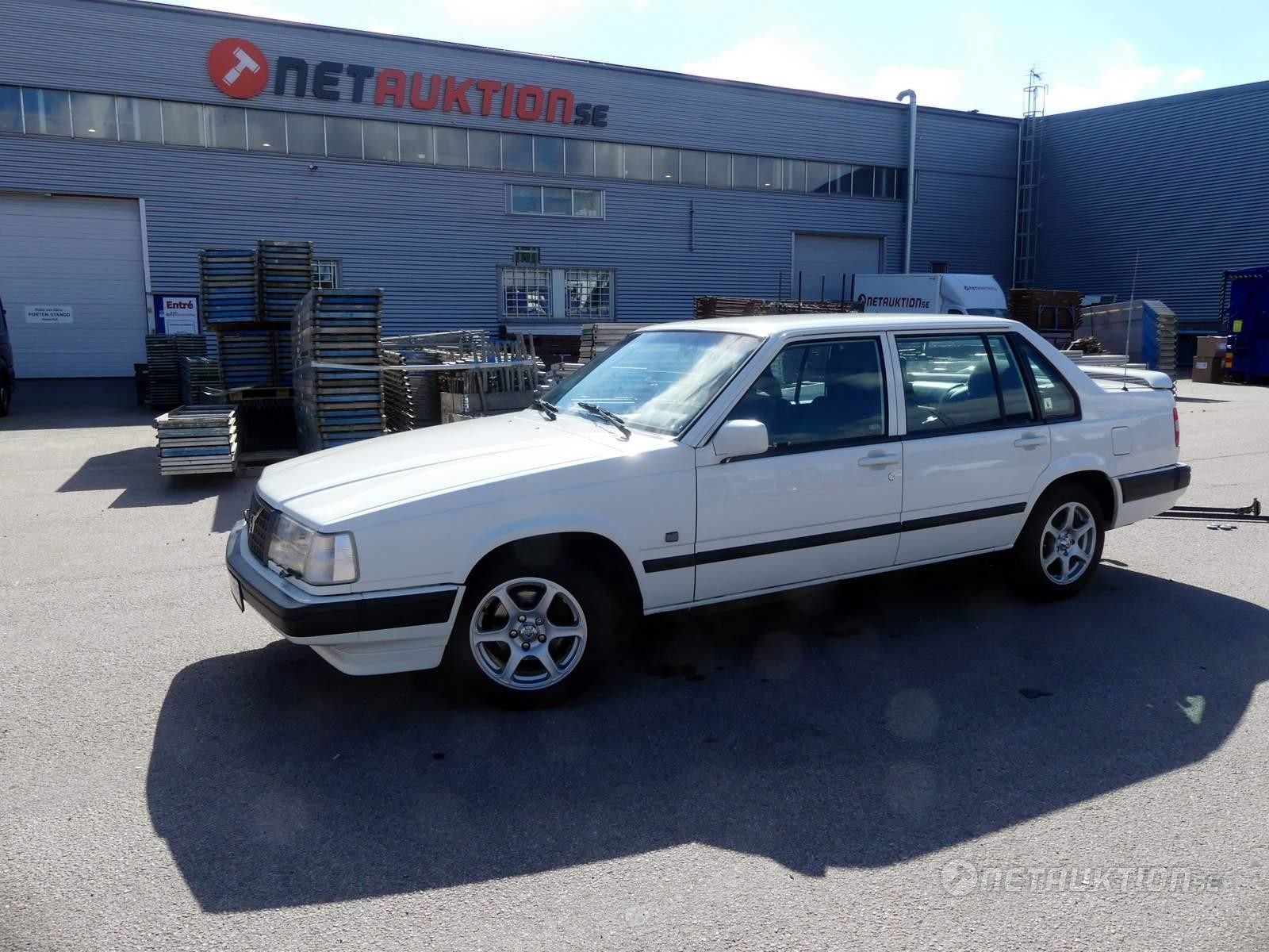 Netauktion - Volvo 944 2.3 (DFE875) -98