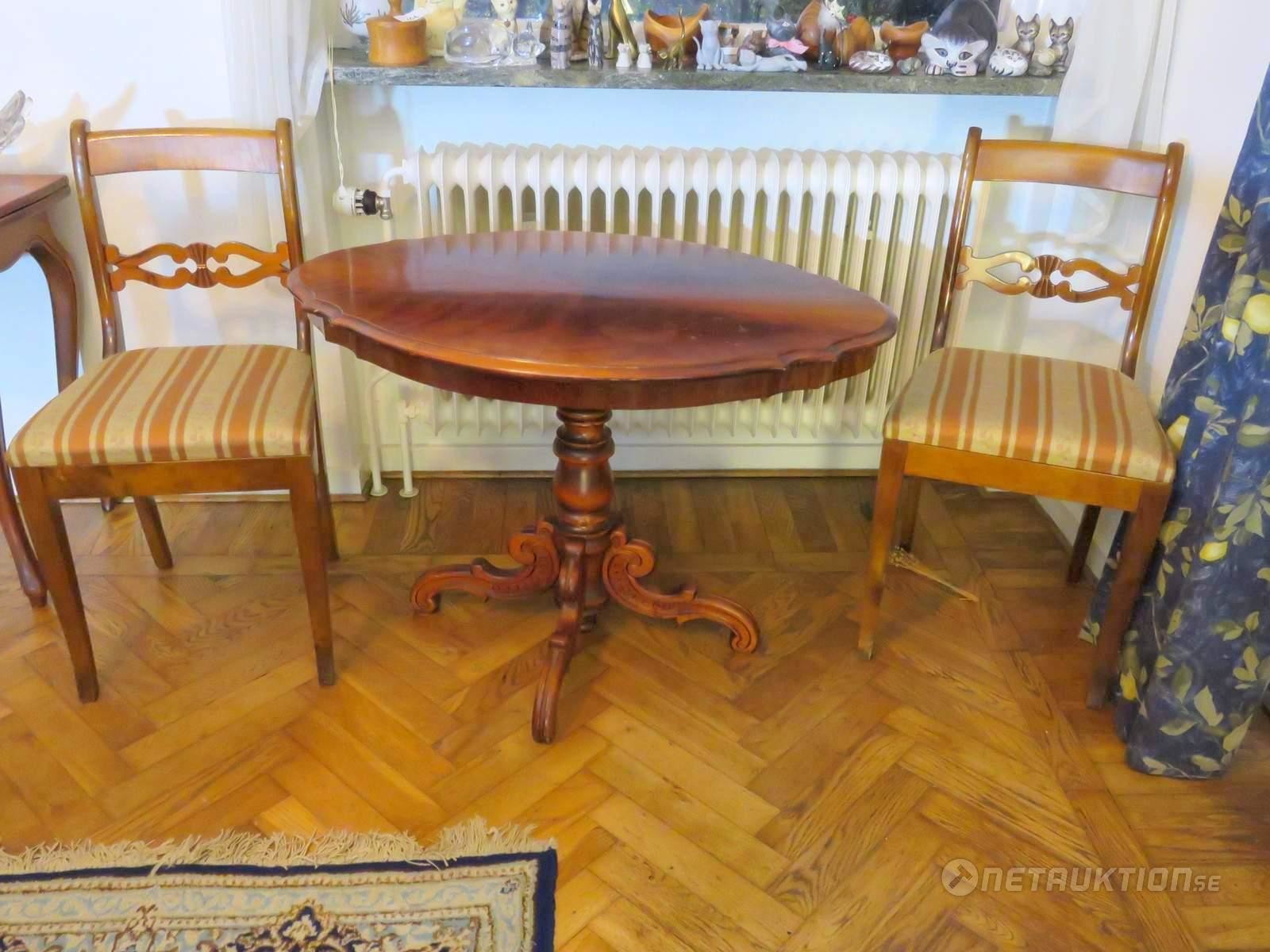 Netauktion - Bord och stolar