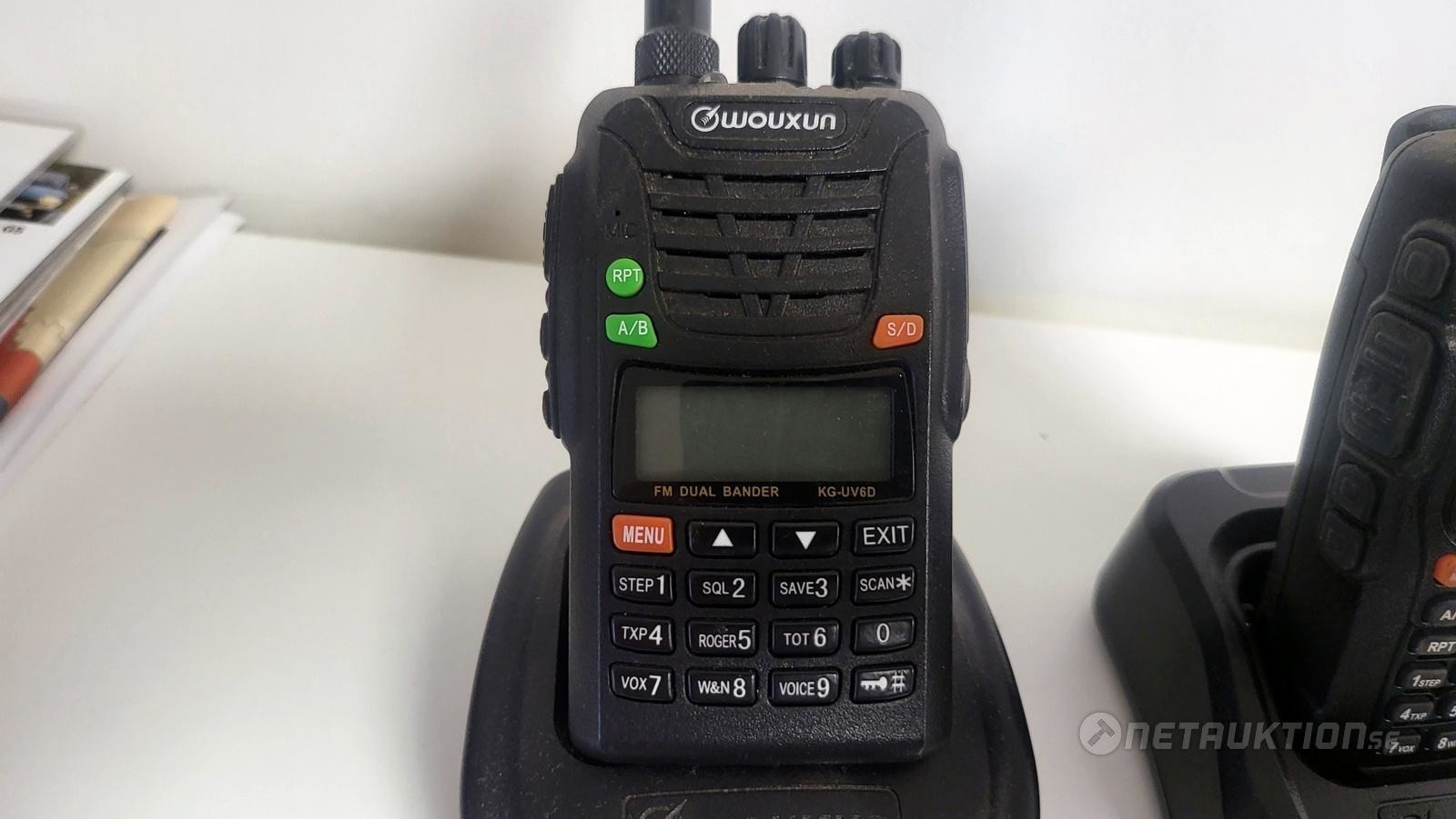 Netauktion - Bärbara komradio