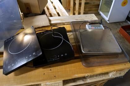 Netauktion - Våg och spisplatta