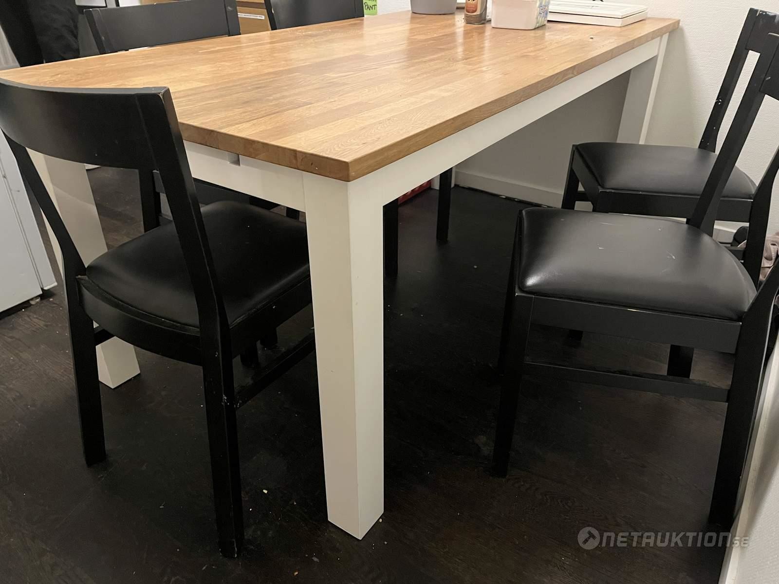 Netauktion - Köksbord och stolar