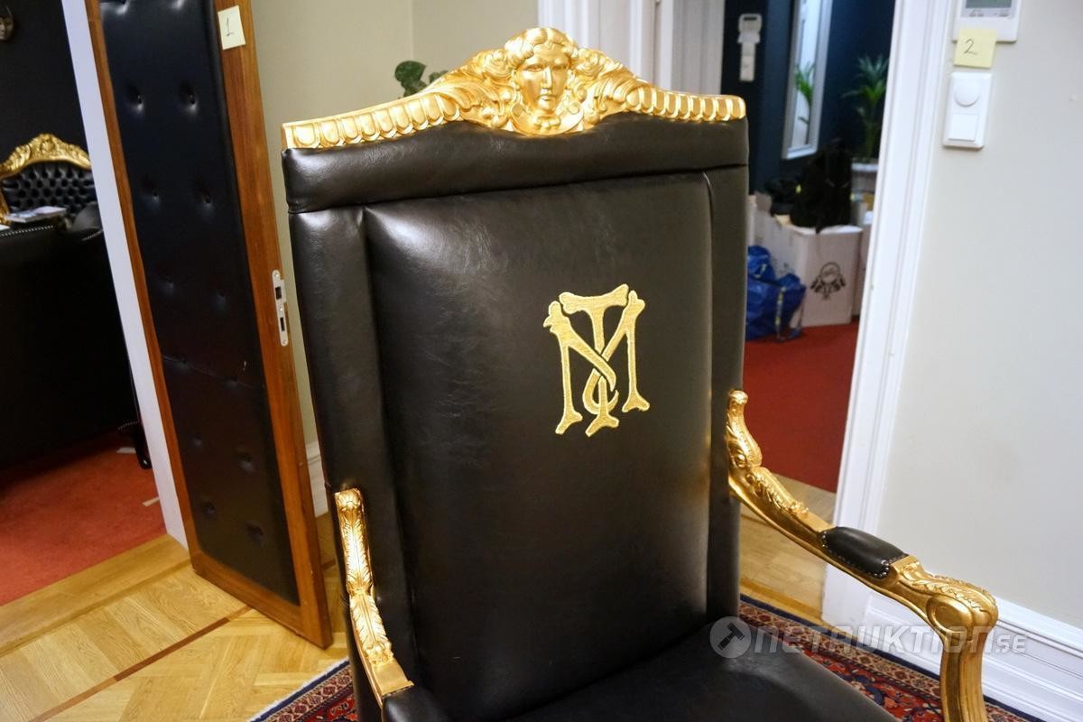 Netauktion - Fåtölj, Scarface-tema - TM