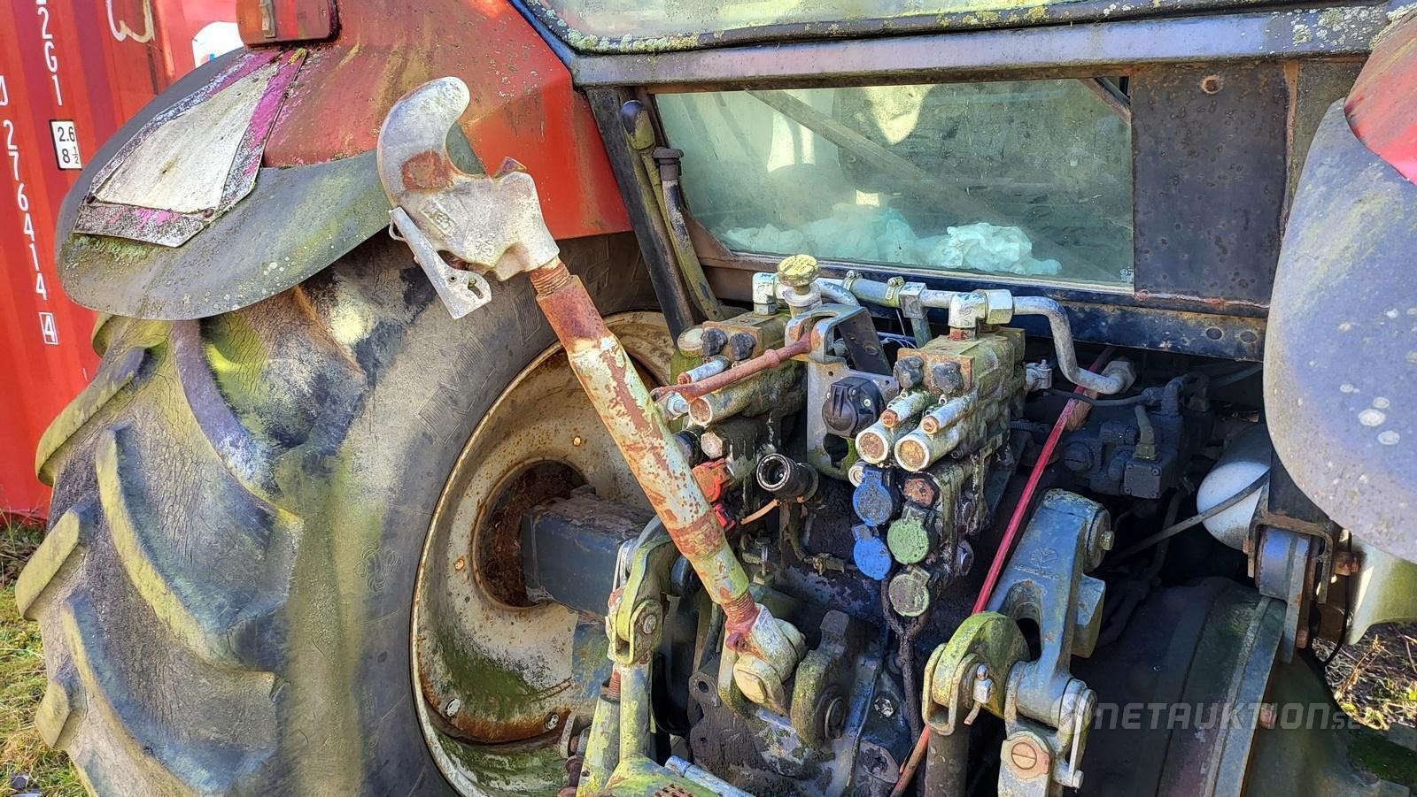 Netauktion - Traktor New Holland M160 -99 6509tim (HKF024)