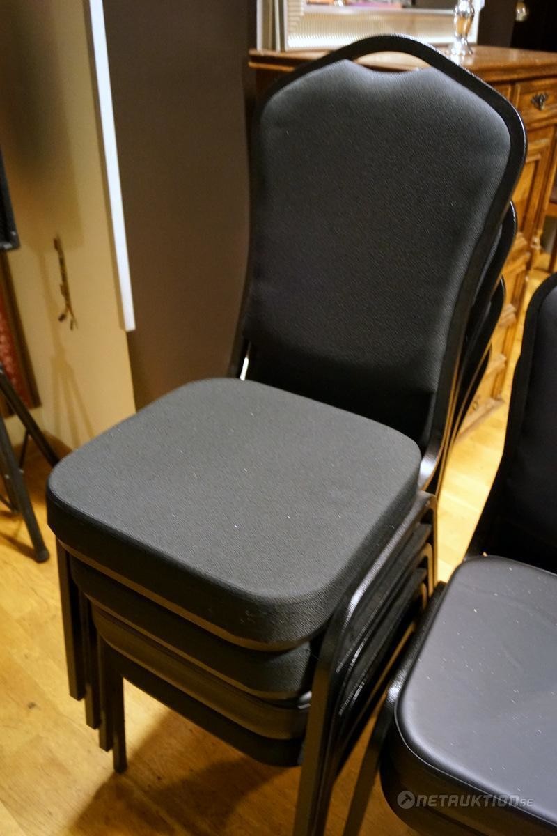 Netauktion - Stapelbara stolar