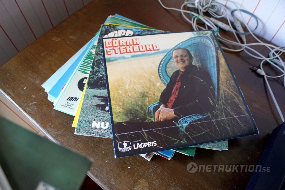 Netauktion - Skivspelare & LP-skivor