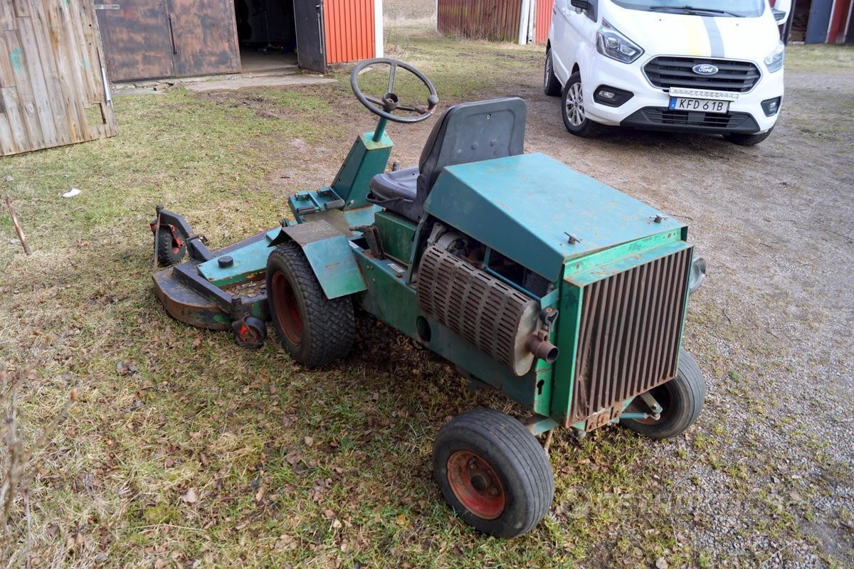 Netauktion - Åkgräsklippare, Ransomes Bob-Cat (rep.objekt)
