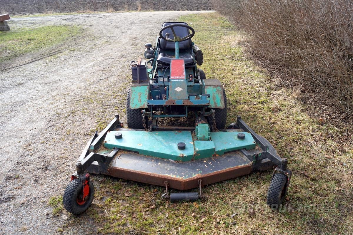 Netauktion - Åkgräsklippare, Ransomes Bob-Cat (rep.objekt)