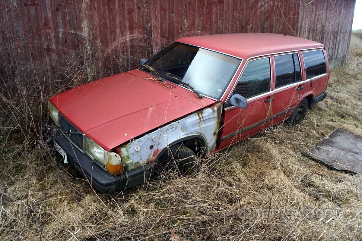 Netauktion - Volvo 745, -87 (rep. objekt) (MCU707)