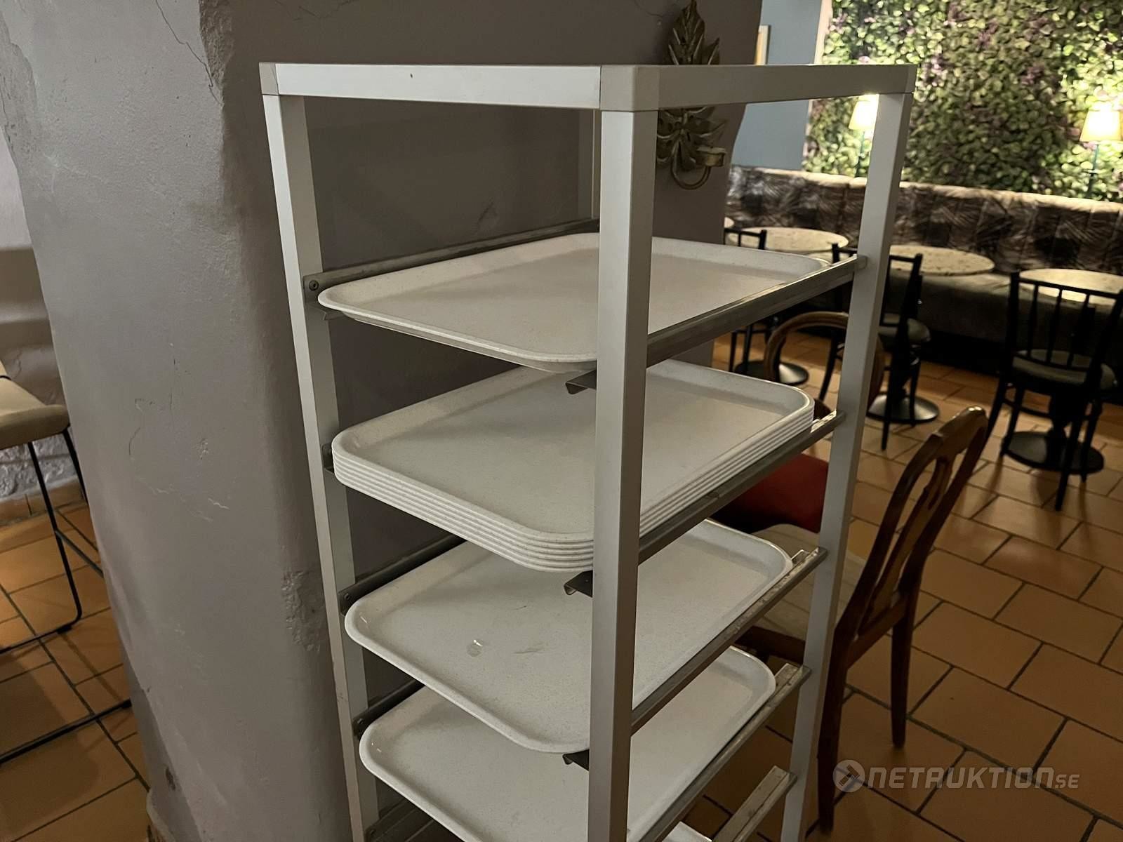 Netauktion - Brickvagn + brickor