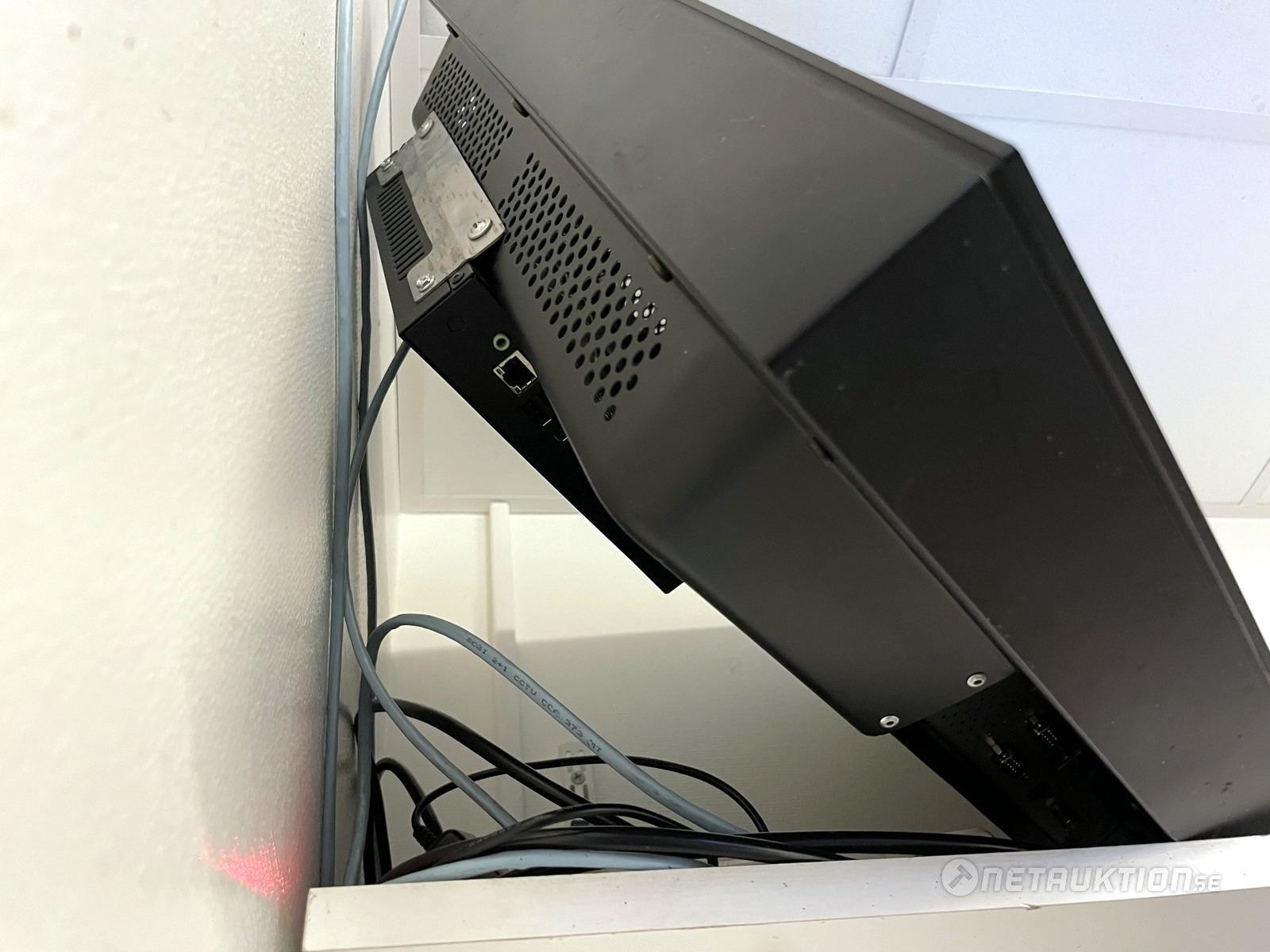 Netauktion - Kamera + Tv