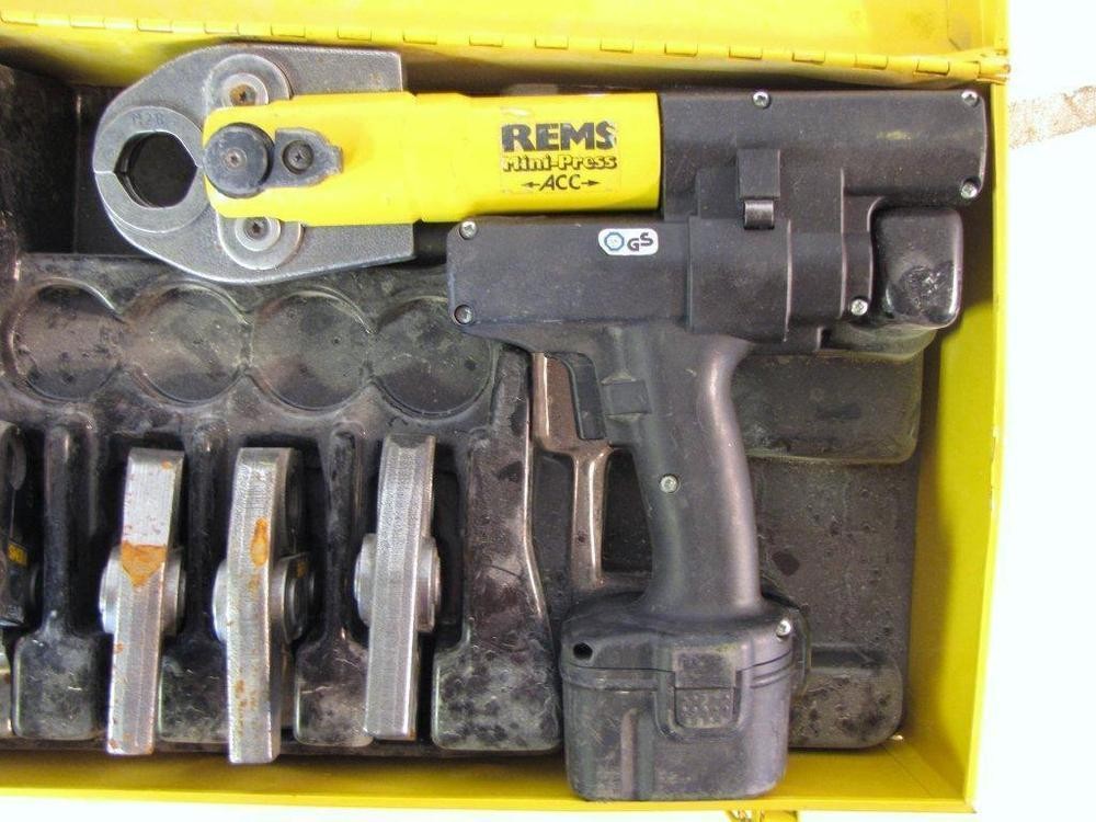 Försäljningsobjekt: Rems pressverktyg