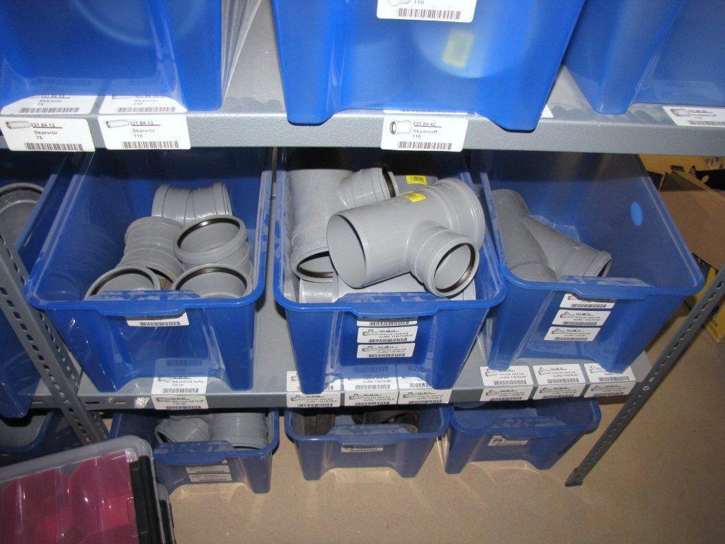 Netauktion - Stor mängd PVC-kopplingar mm