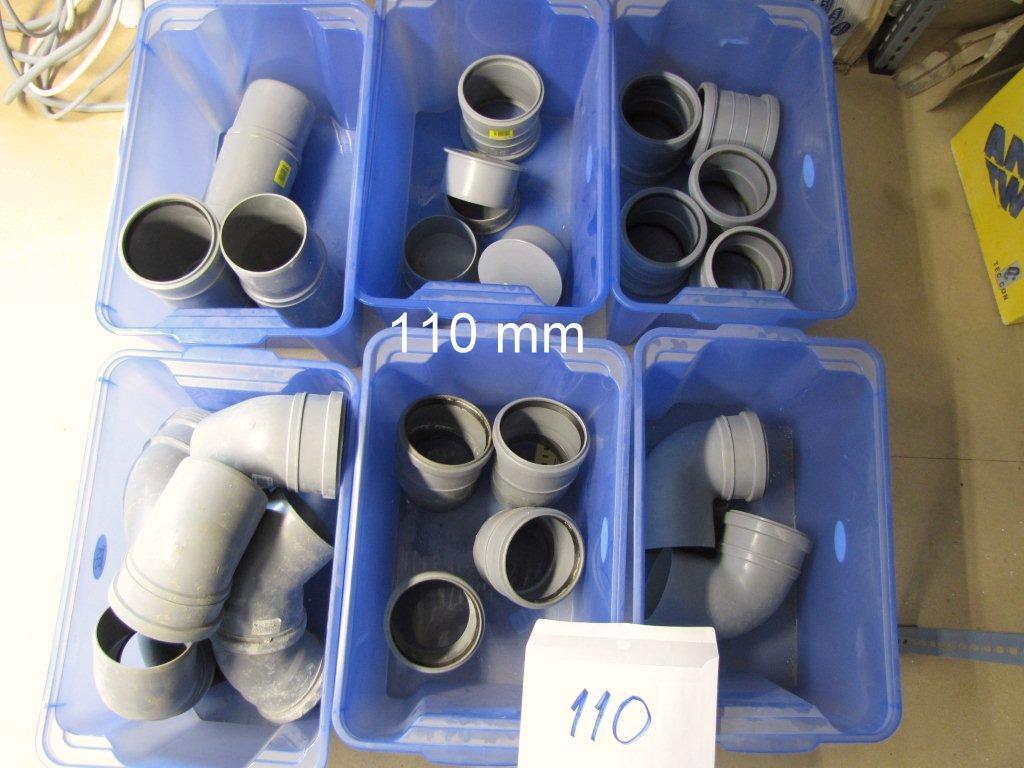 Netauktion - Stor mängd PVC-kopplingar mm