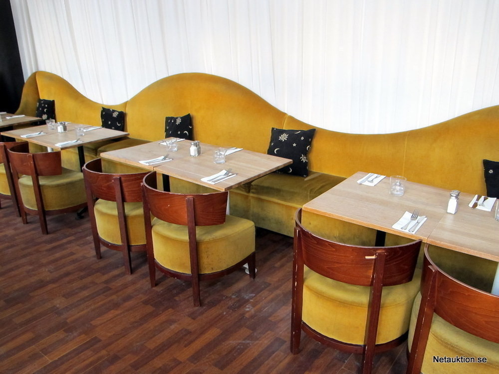Försäljningsobjekt: Restaurang/Café inredning i gult.