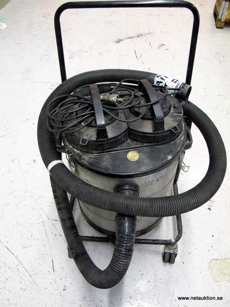 Netauktion - Famulus dammsugare S-2400