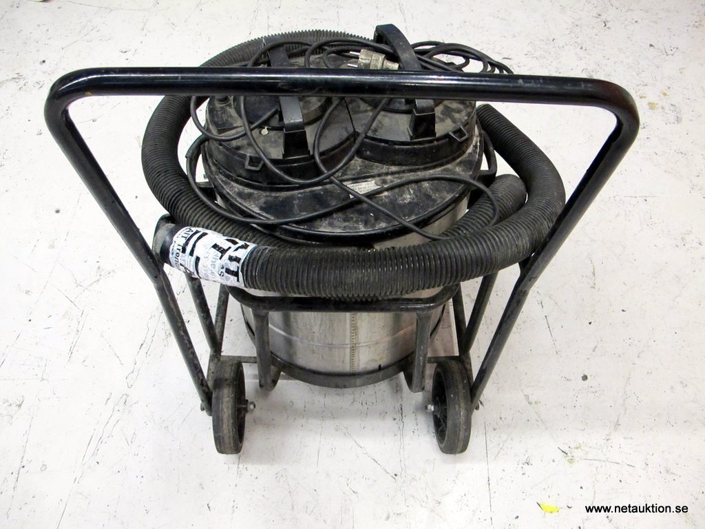 Netauktion - Famulus dammsugare S-2400