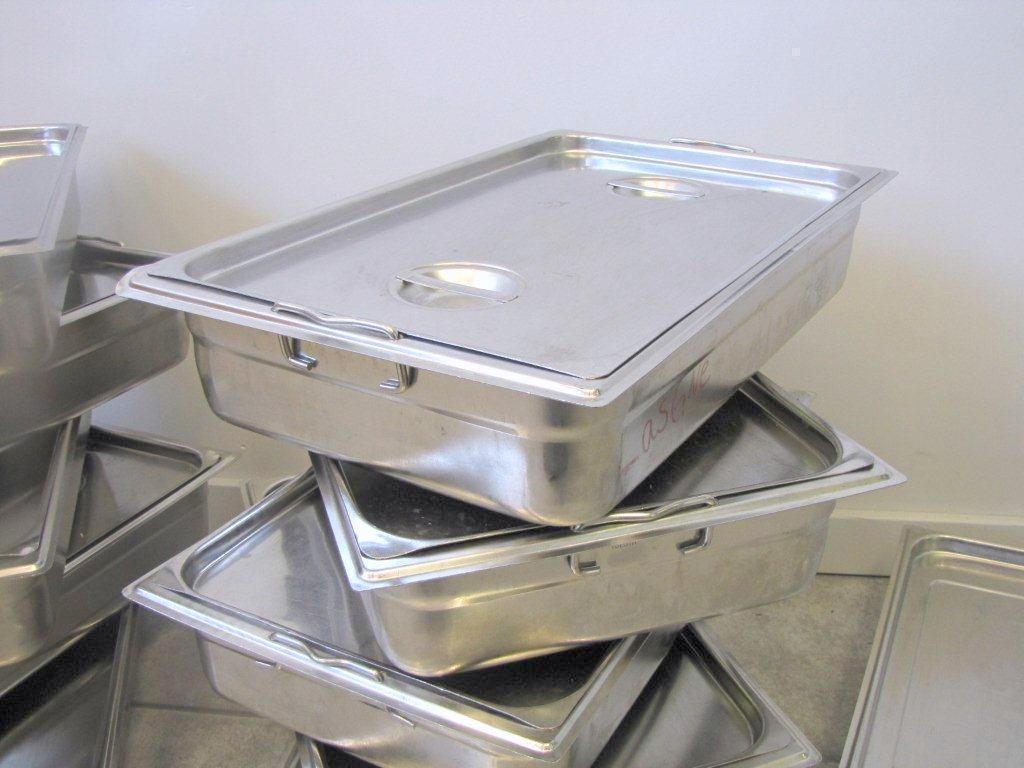 Netauktion - Rostfria bleck med lock