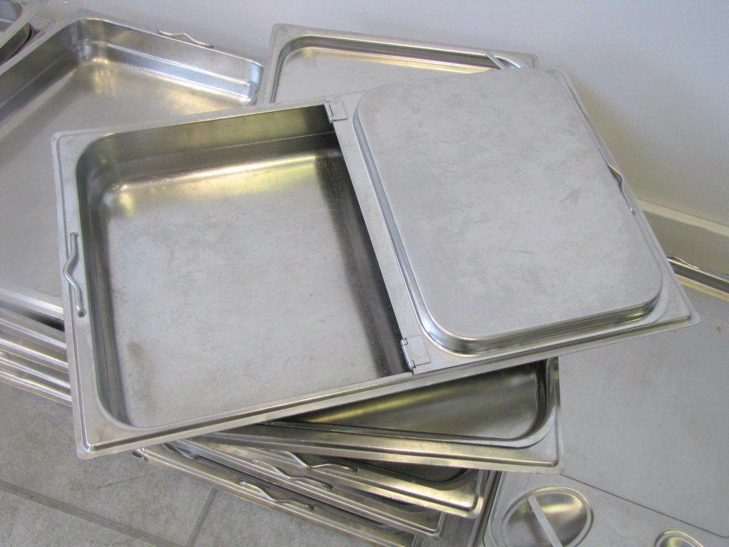 Netauktion - Rostfria bleck med lock