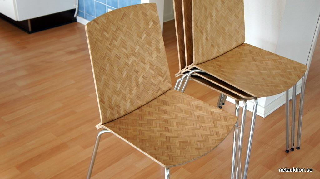 Netauktion - 11st stapelbara stolar