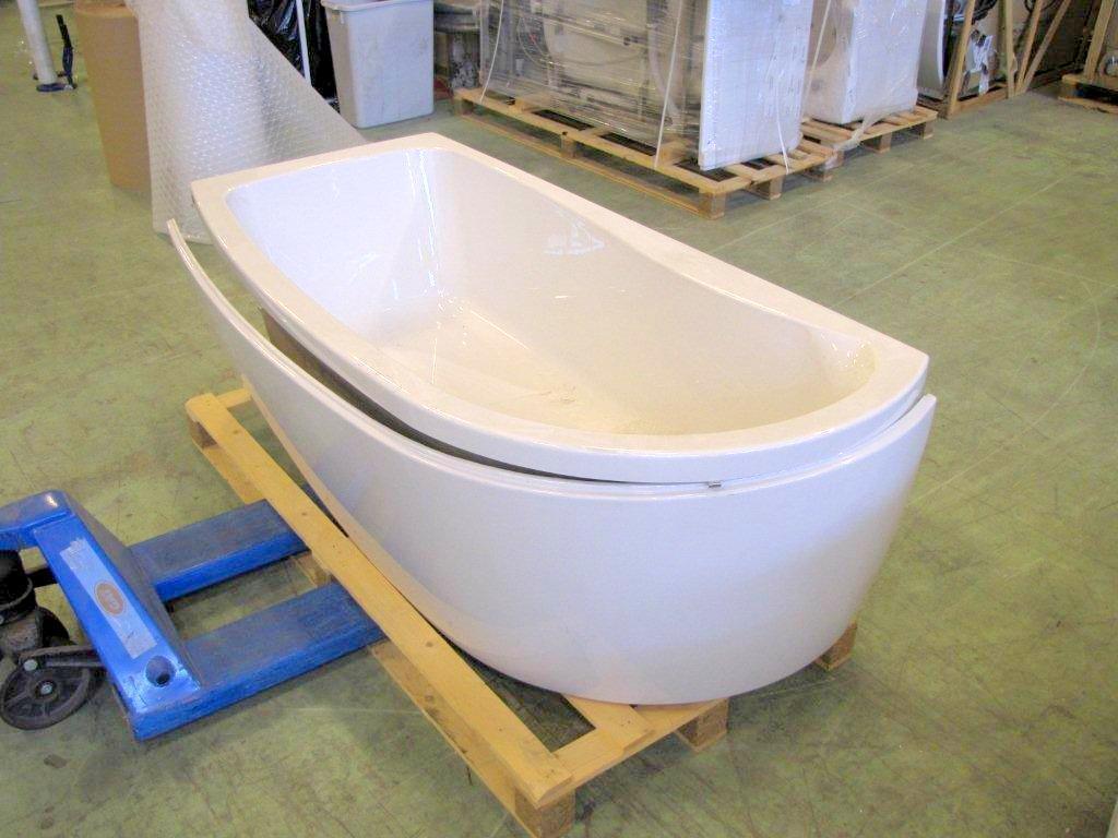 Netauktion - Badkar med svängd front
