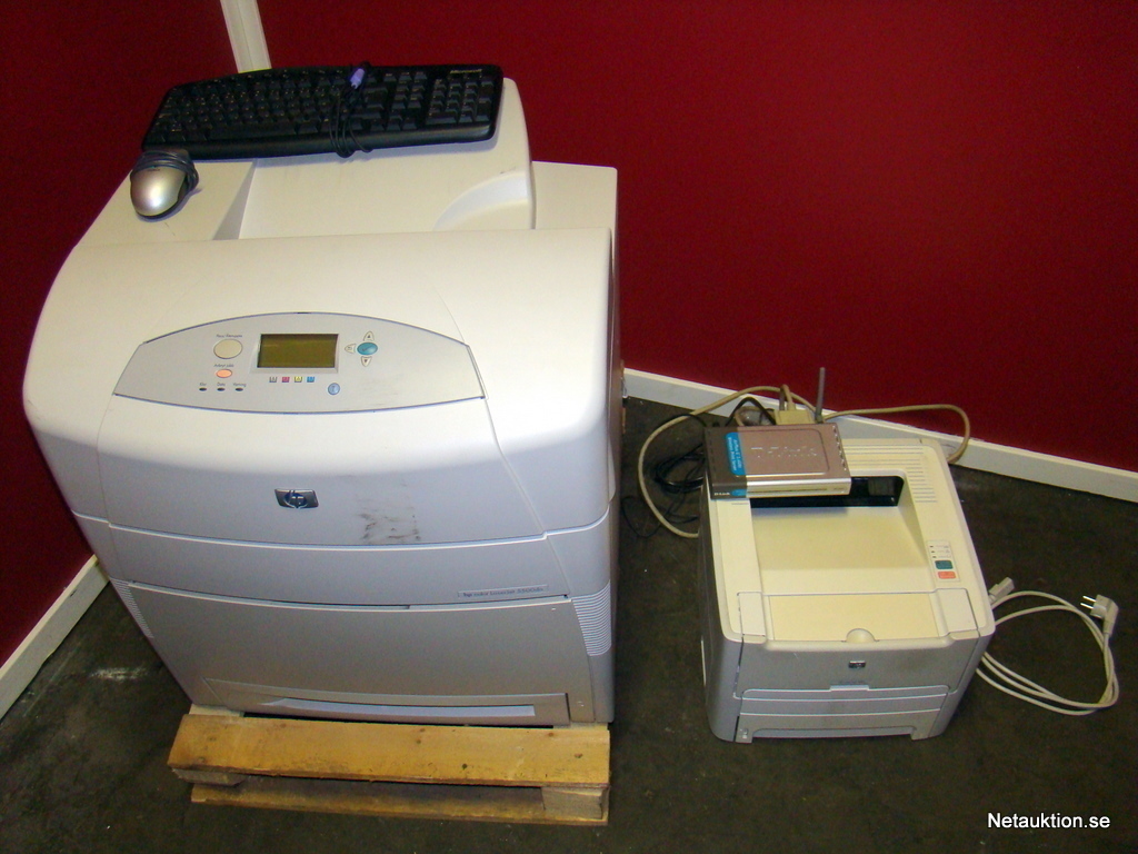 Netauktion - HP Kontorsskrivare: LaserJet 1160 & Color Laserjet 5500dn