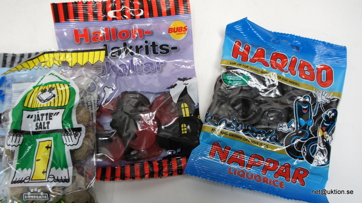 Netauktion - Godis-kit med Hello Kitty och Minnie Mouse