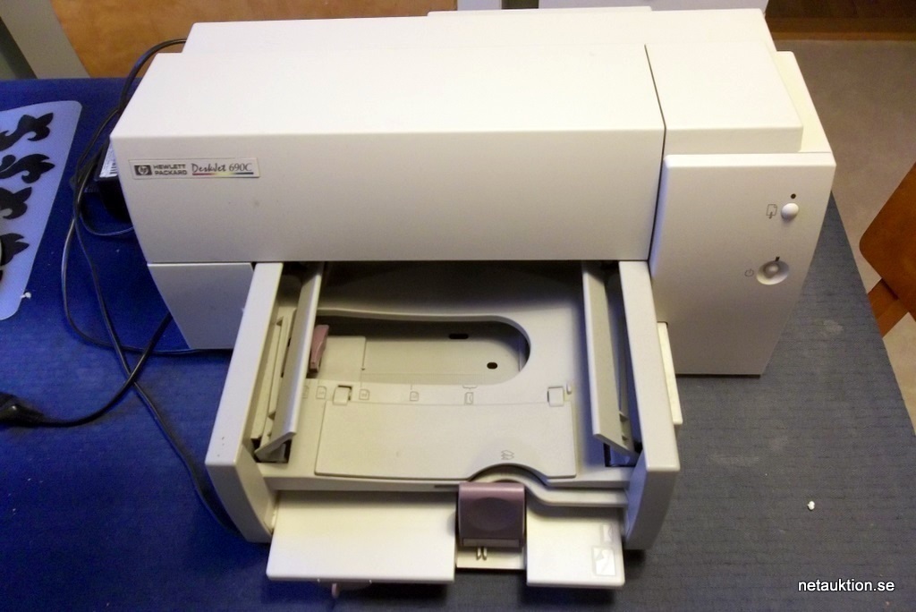 Netauktion - Färgskrivare med ny färgpatron