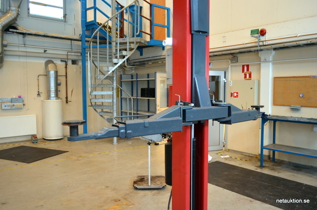 Netauktion - 2-pelar billyft 4000kg