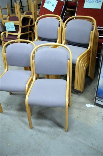 Netauktion - 14st Stapelbara stolar, Gemla