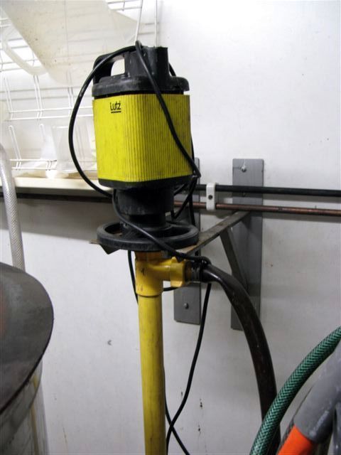 Netauktion - Elektrisk fatpump.