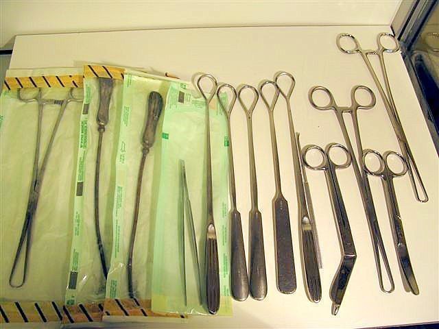 Netauktion - Till salu via auktion Diverse gynekologiska/kirurgiska ...