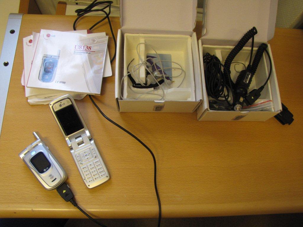 Netauktion - LG mobiltelefoner, 2 st