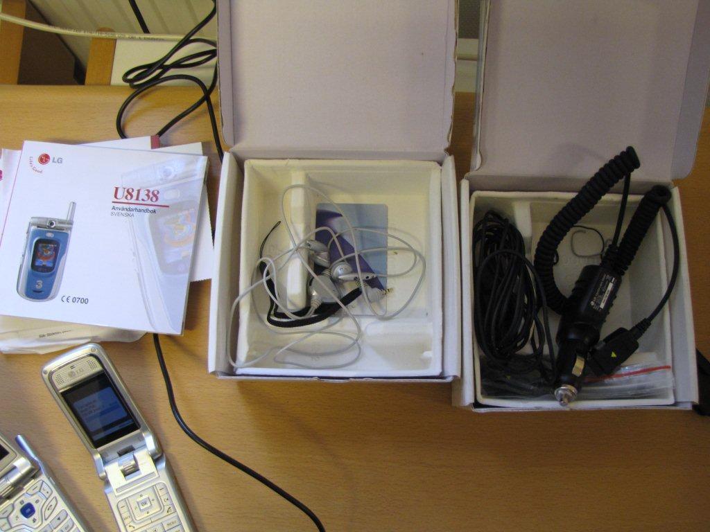 Netauktion - LG mobiltelefoner, 2 st