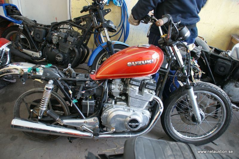 Netauktion - Repobjekt SUZUKI GSX 400 T -1984 (LXY506)XXX